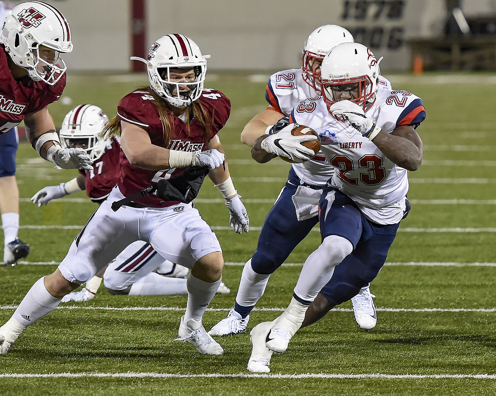 Quick-hit notes: UMass | A Sea of Red