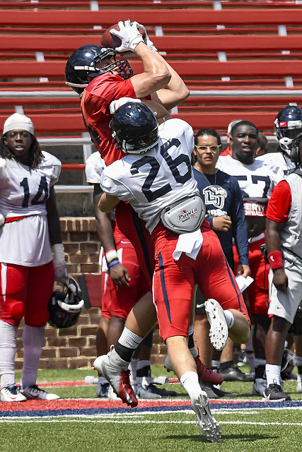 Photo Gallery: Fan Appreciation Day | A Sea of Red