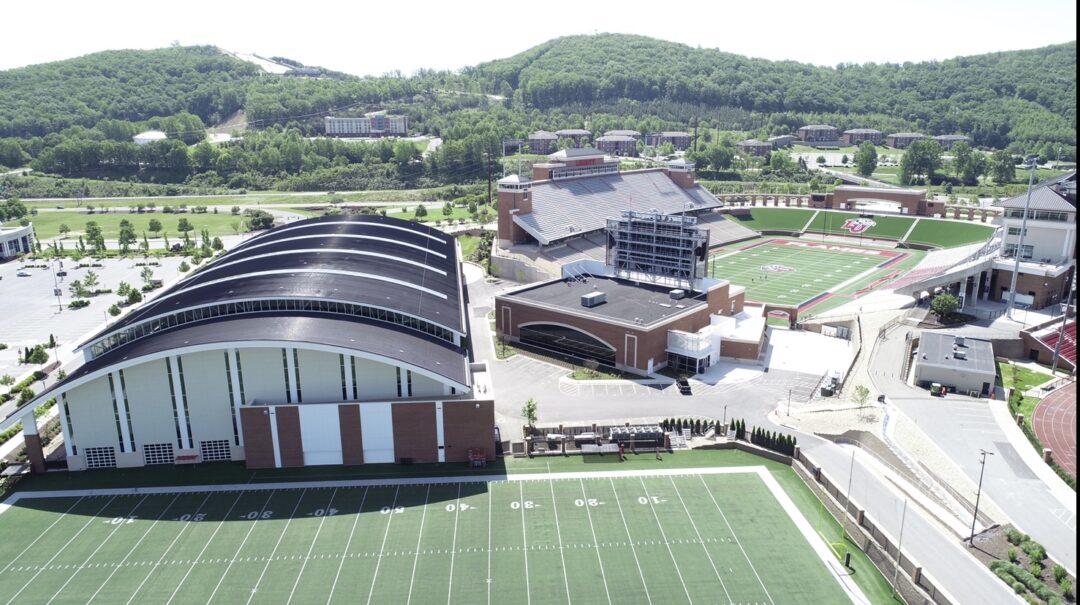 VIDEO & PHOTO: Williams Stadium | A Sea of Red