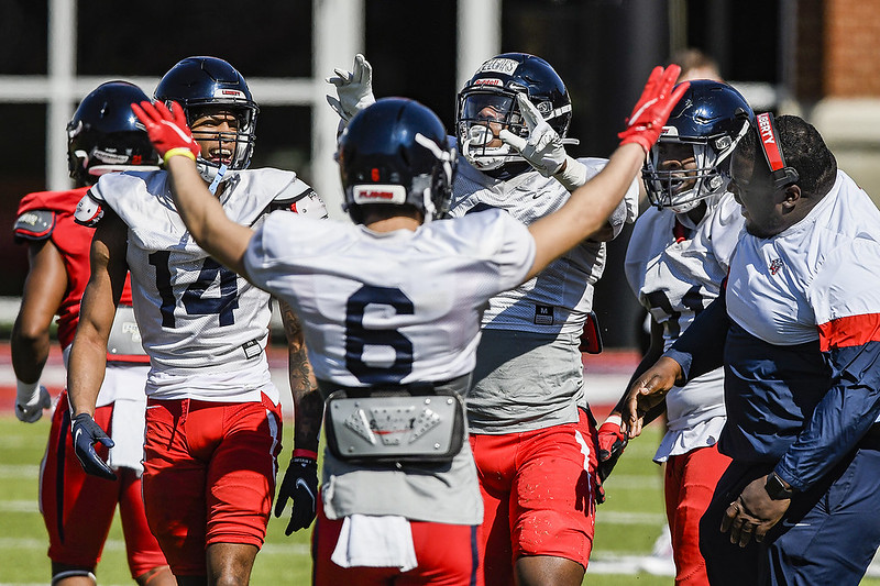 Photo Gallery – Red, White, and Blue Preview | A Sea of Red