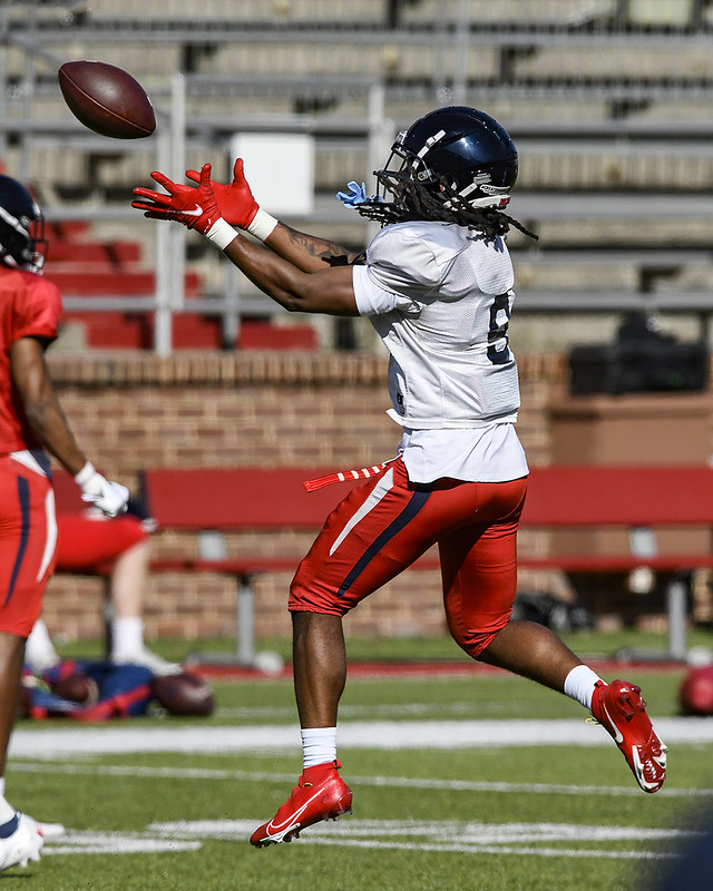 Photo Gallery – Red, White, and Blue Preview | A Sea of Red