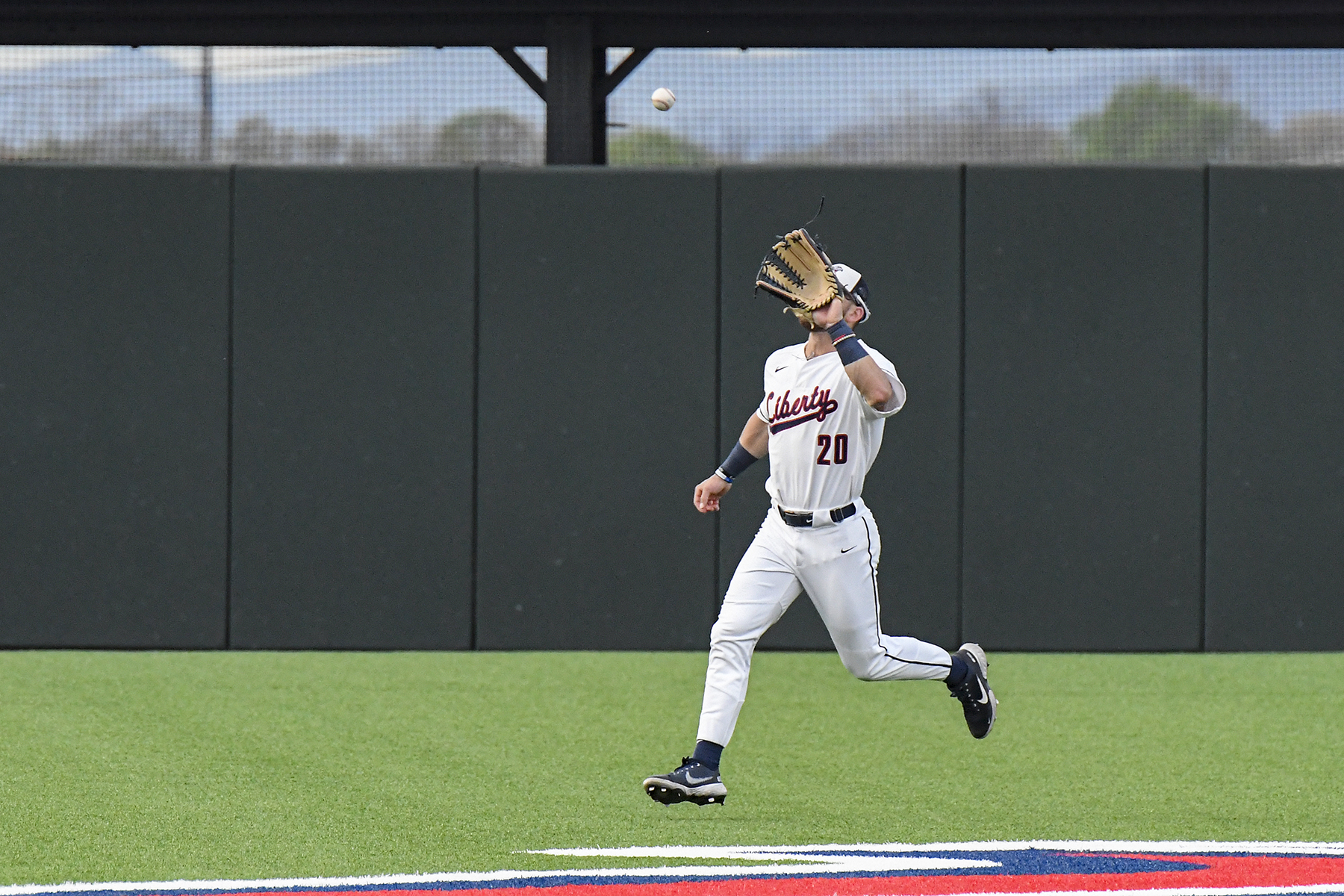 Liberty concludes week with series win over Kennesaw State | A Sea of Red