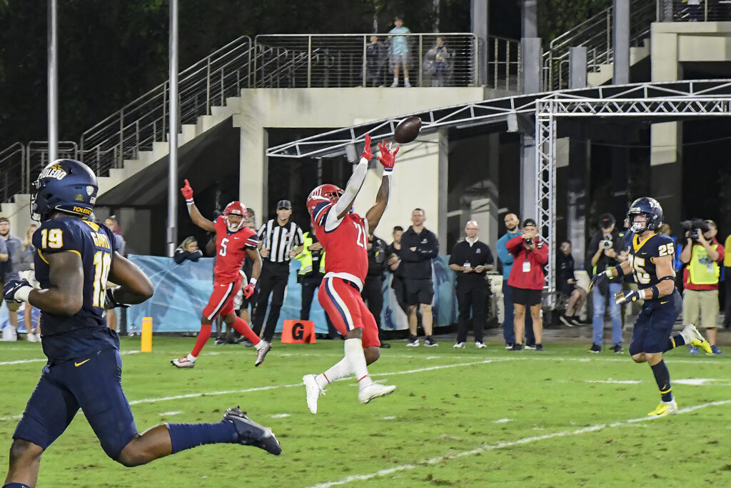 Photo Gallery – Football in Boca Raton Bowl | A Sea of Red