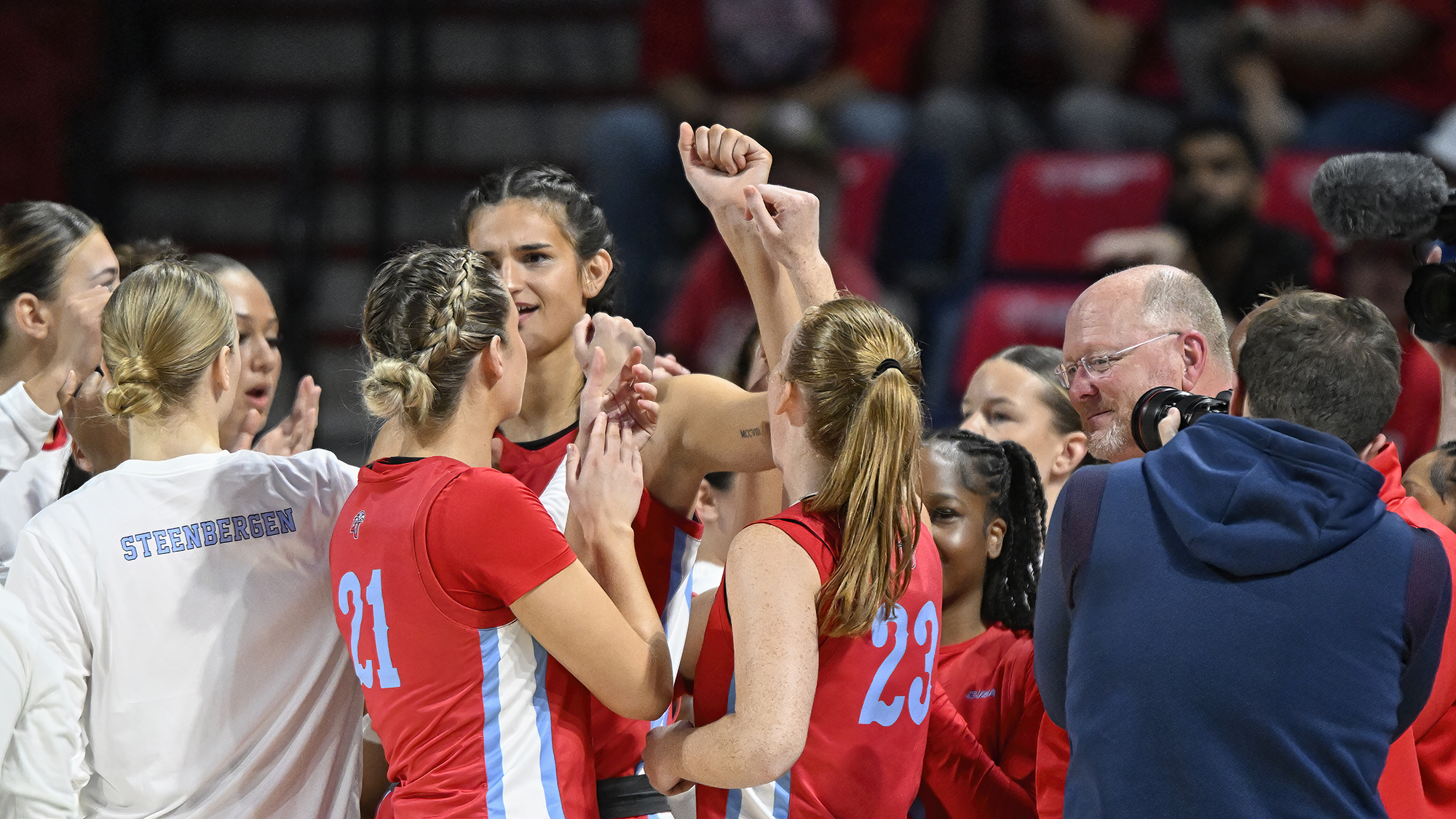 Lady Flames post two wins on home stand | A Sea of Red