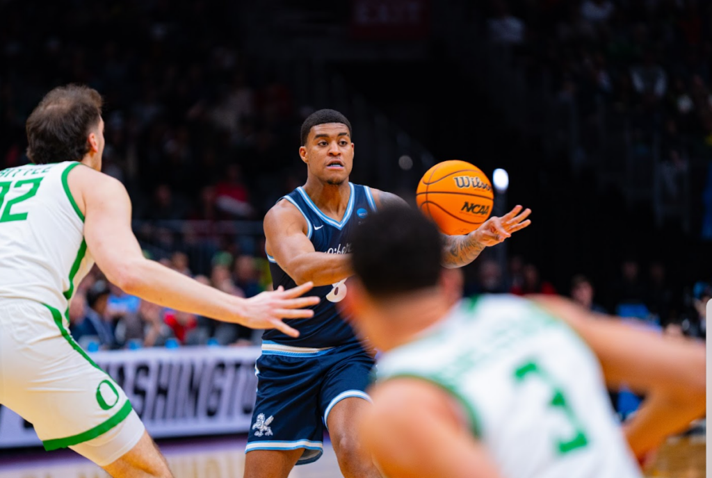 Photo Gallery – Liberty NCAA Tournament vs Oregon | A Sea of Red